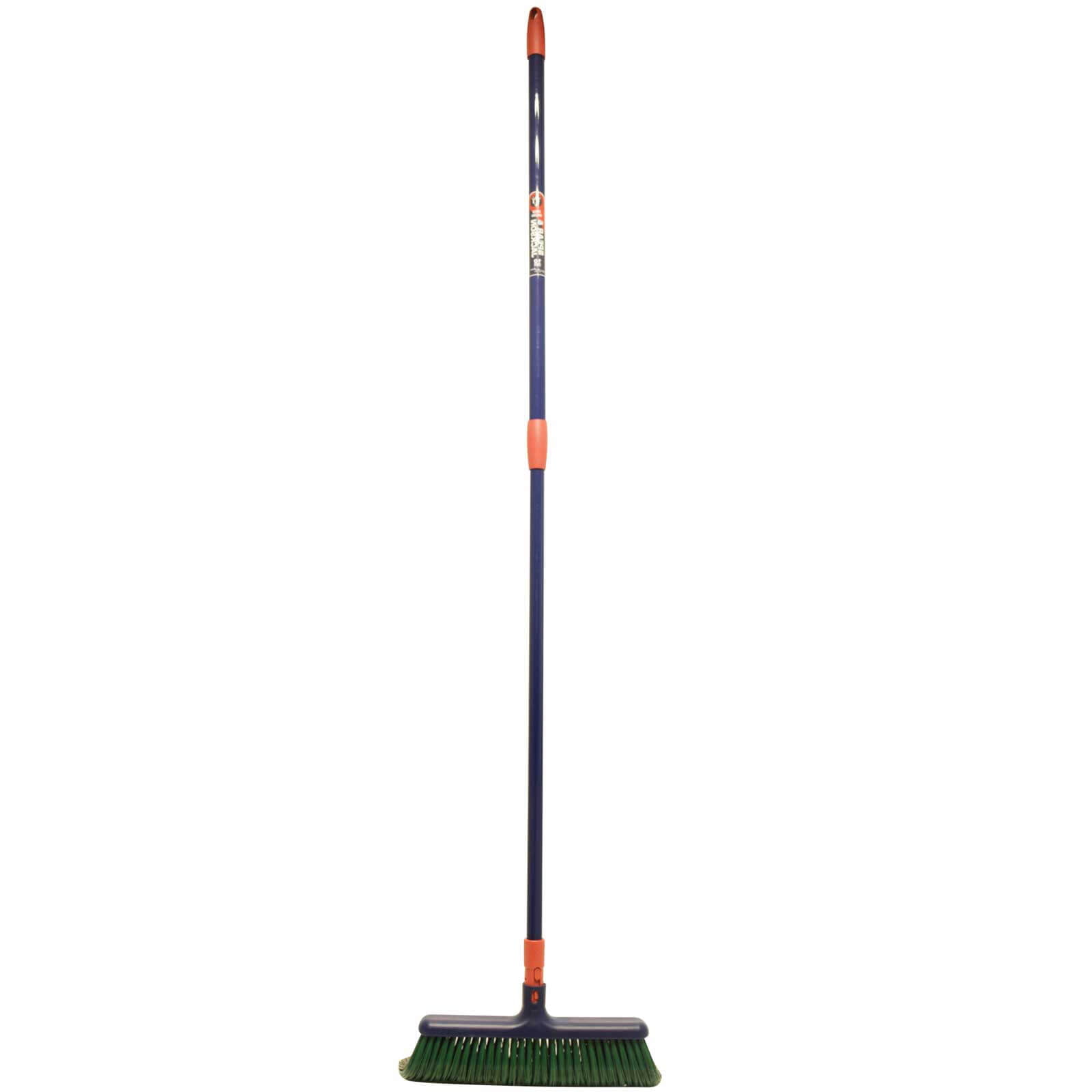 Spear and Jackson Telescopic Astro Turf Broom - Garden Equipment Review